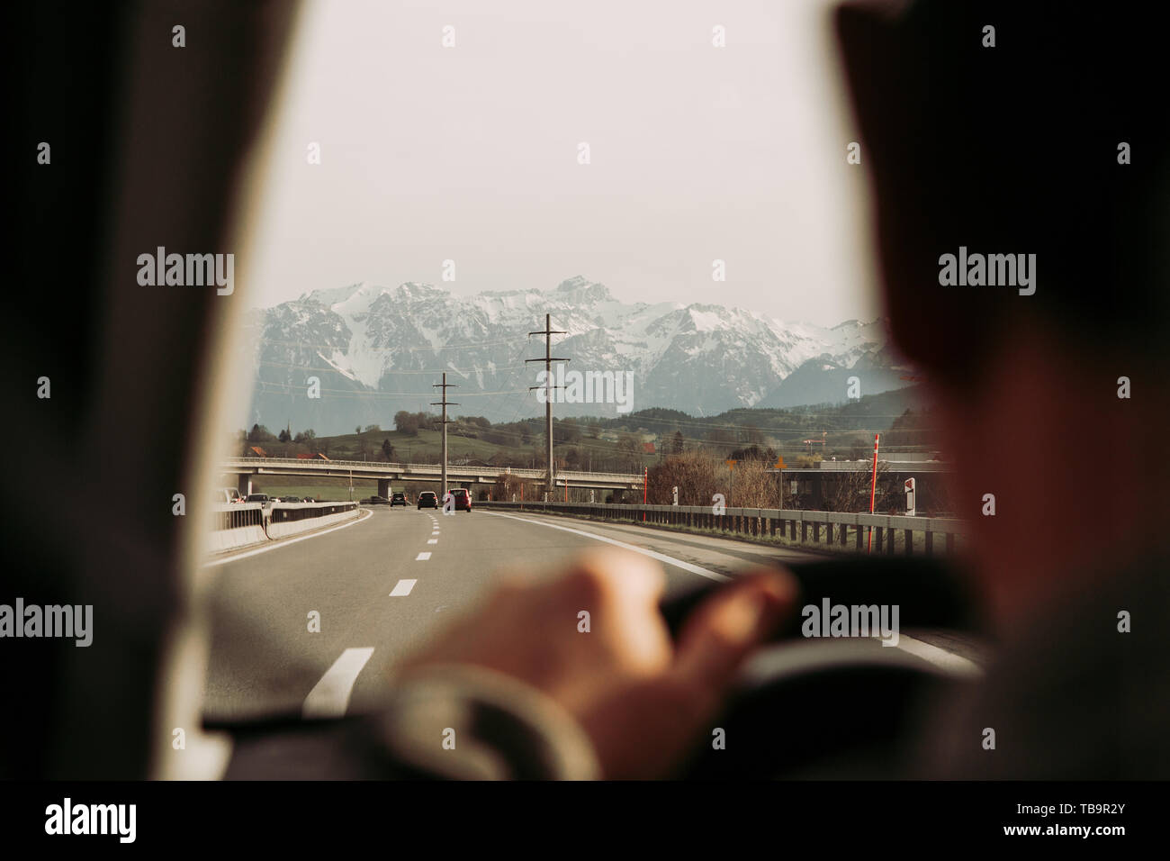 Highway view through car windshield hi-res stock photography and images ...