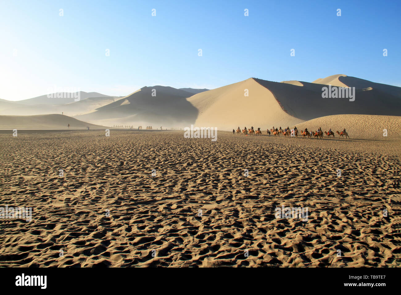 Dunhuang Crescent Spring Desert Stock Photo - Alamy