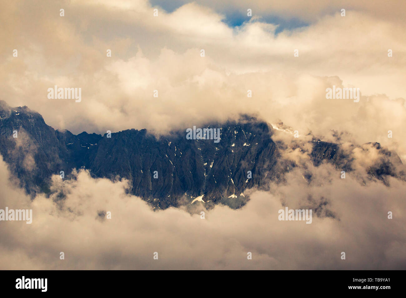 Expedition mountain and tree plateau scenery and plateau scenery hi-res stock photography and ...