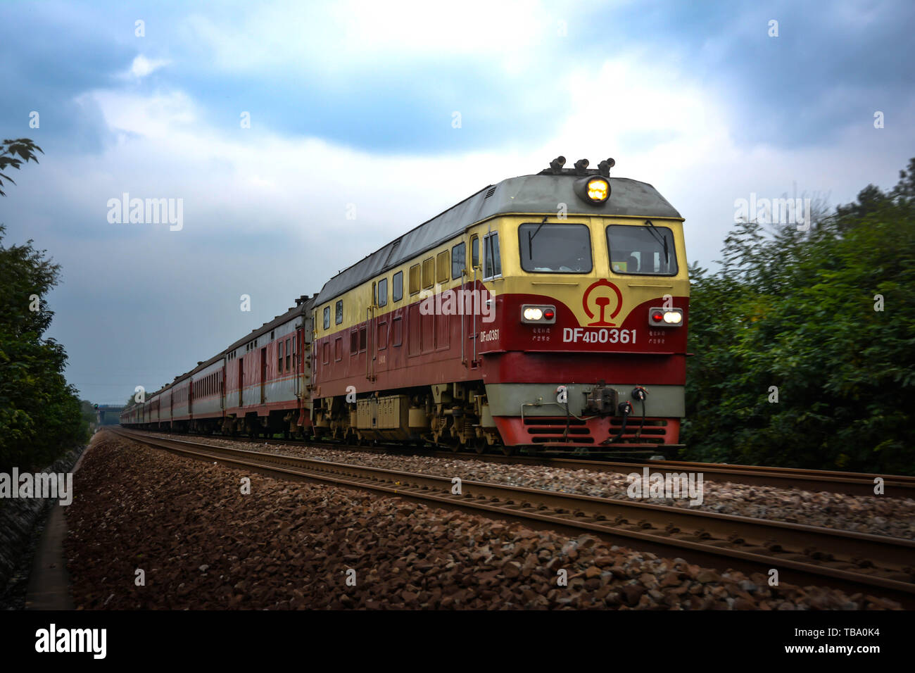 Locomotives and railroad internal combustion locomotives hi-res stock ...