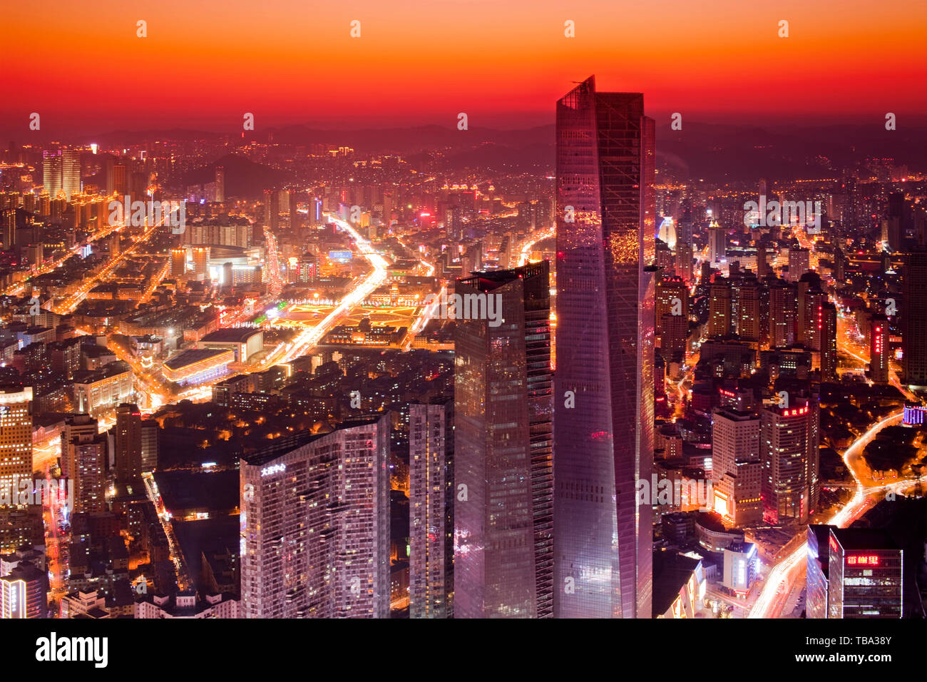 Dalian square hi-res stock photography and images - Alamy