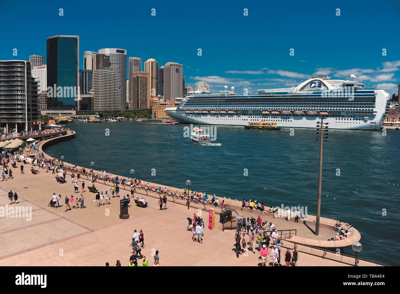 Shipyard sydney hi-res stock photography and images - Alamy
