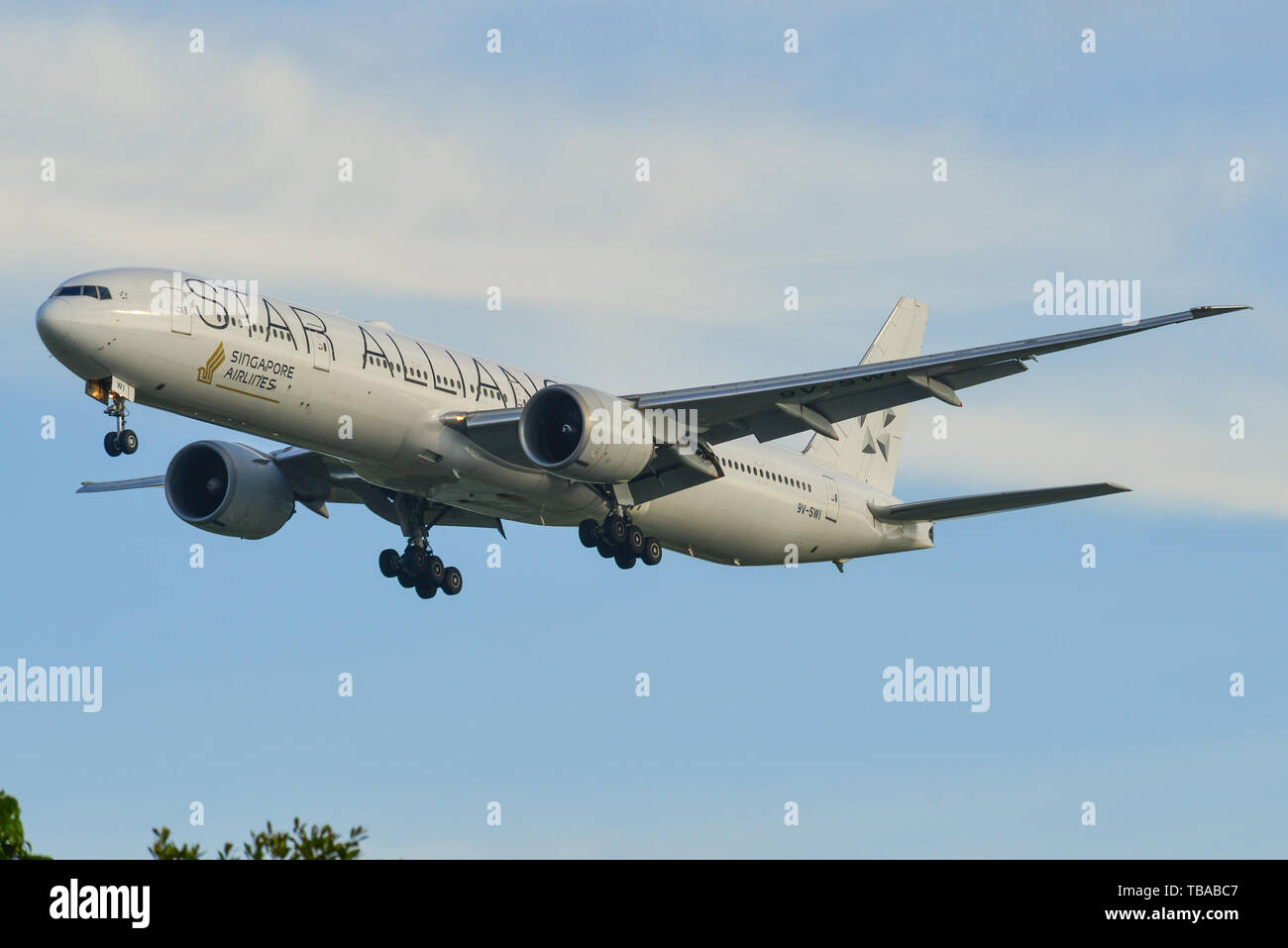 Singapore - Mar 27, 2019. 9V-SWI Singapore Airlines Boeing 777-300ER ...