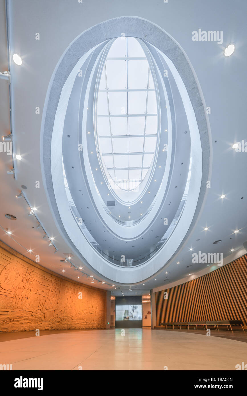 Hallway with skylight hi-res stock photography and images - Alamy