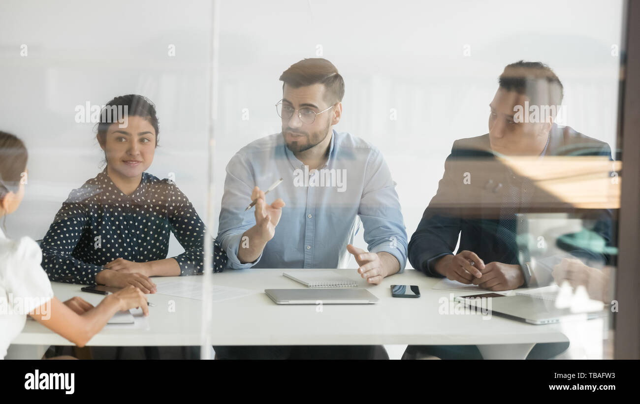 Team talk hi-res stock photography and images - Alamy