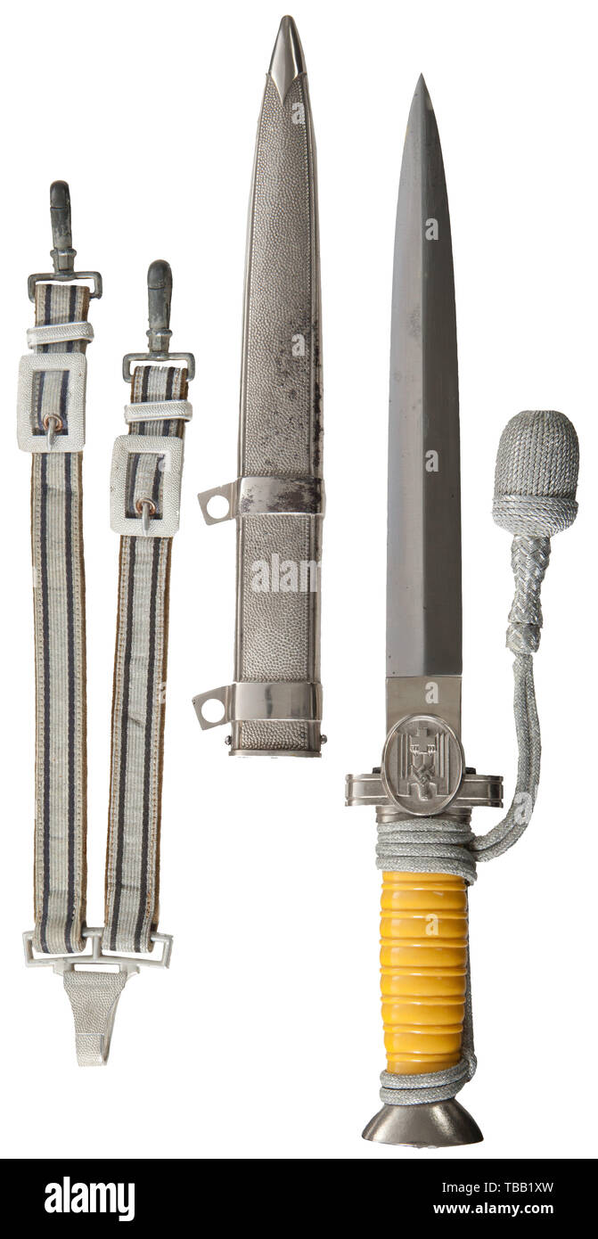 THE JOHN PEPERA COLLECTION, A M 1938 Dagger for Leaders of the Social ...