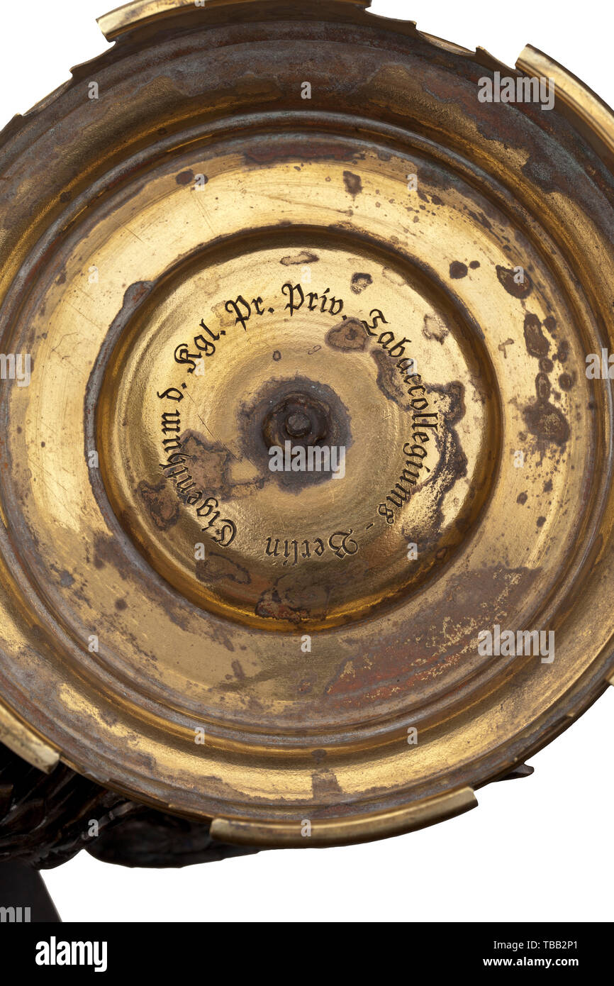 Spitting pot hi-res stock photography and images - Alamy