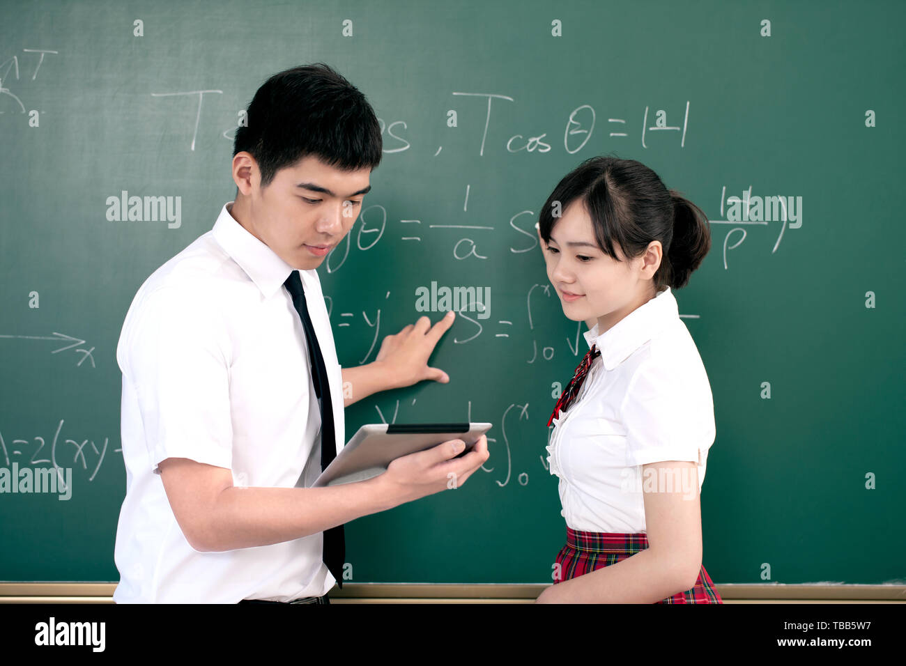 Teamwork among high school students Stock Photo - Alamy