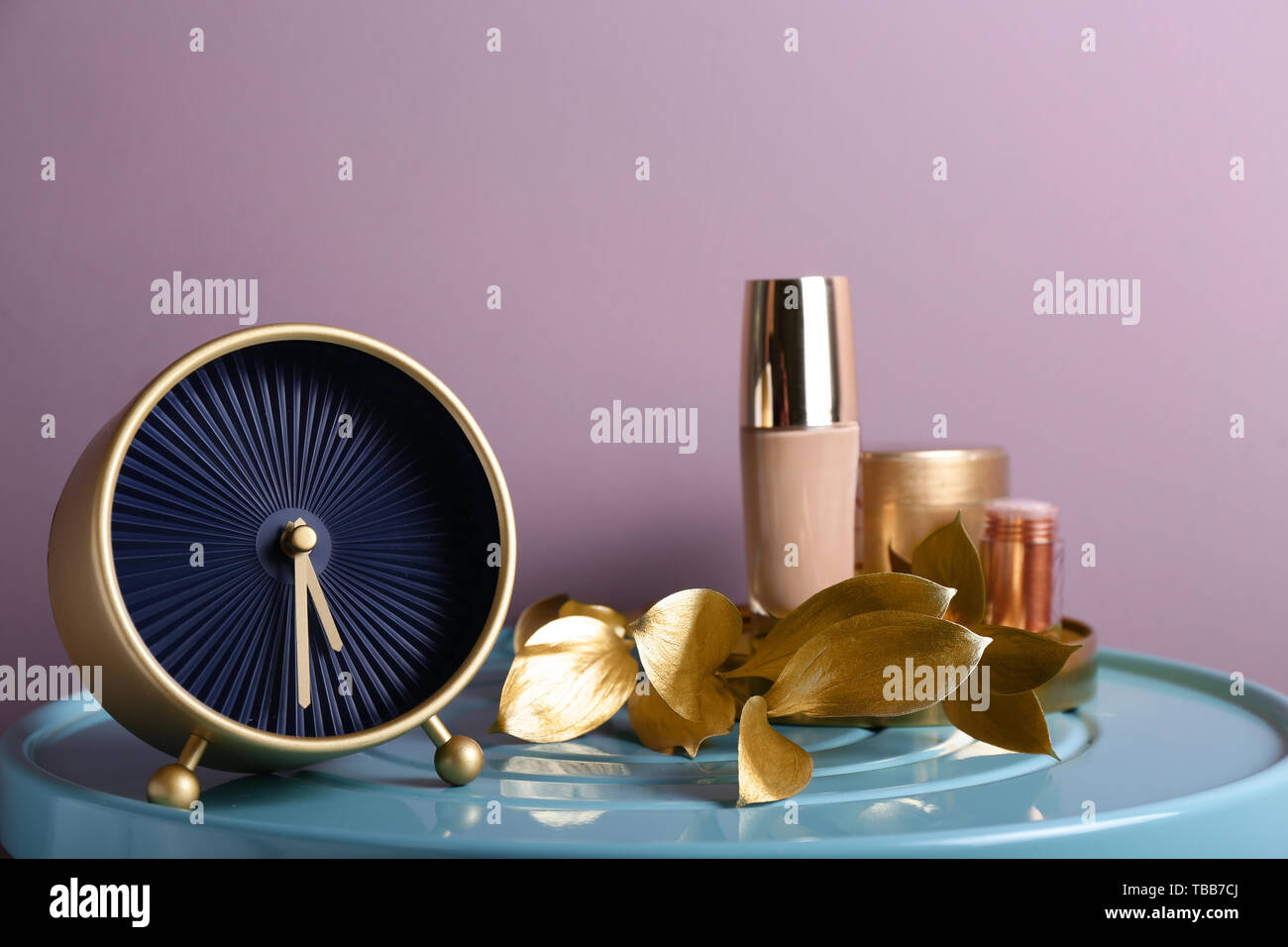 Gold items different hi-res stock photography and images - Alamy