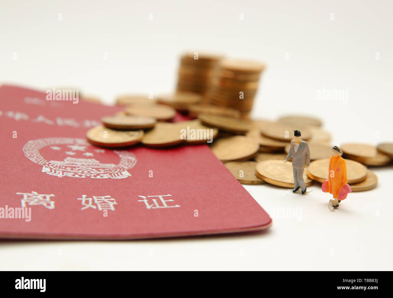 Divorce certificate hi-res stock photography and images - Alamy