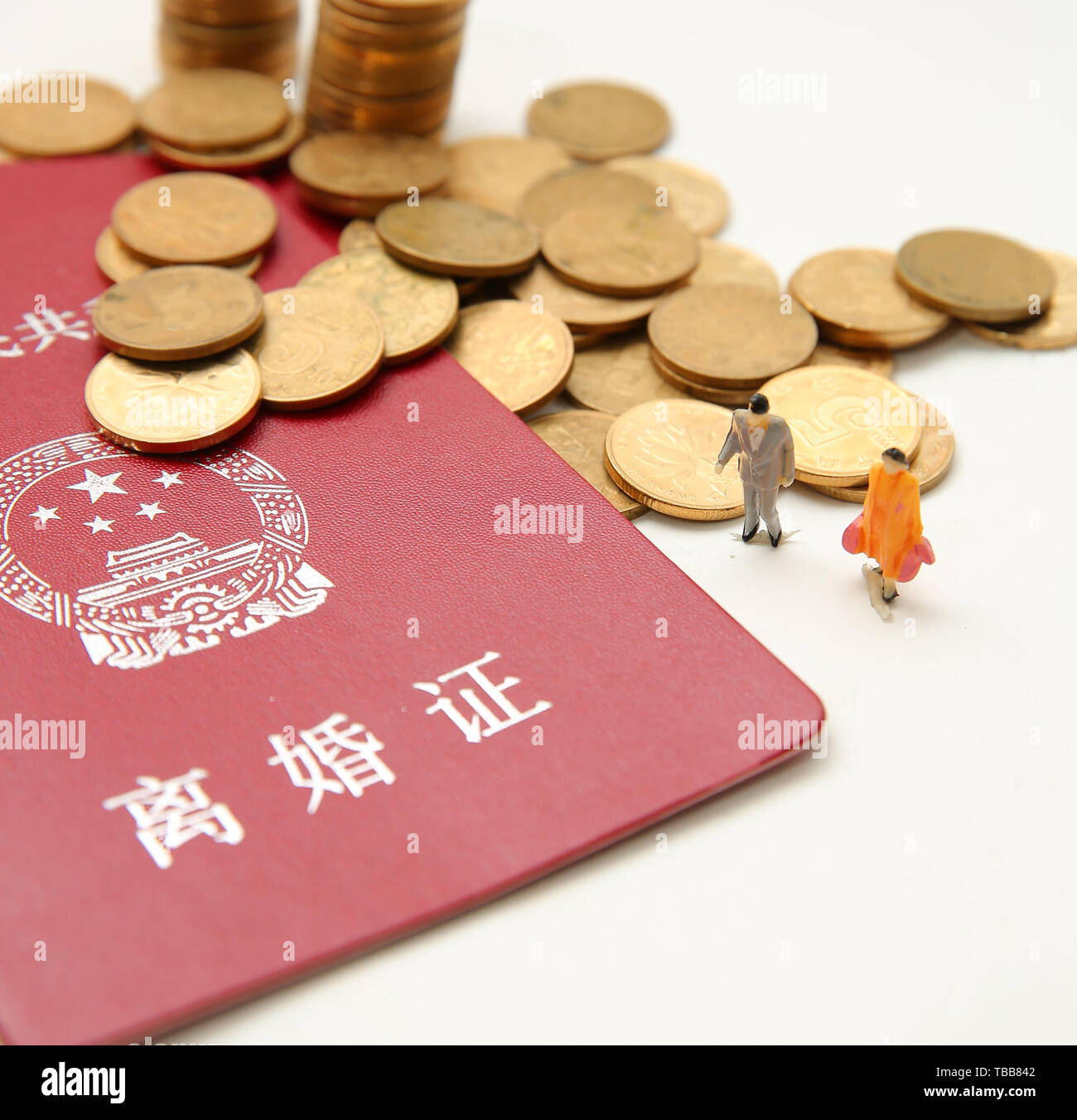 Divorce certificate hi-res stock photography and images - Alamy