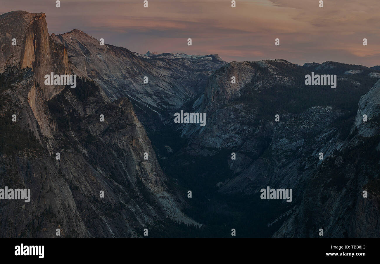 Gao shan hi-res stock photography and images - Alamy