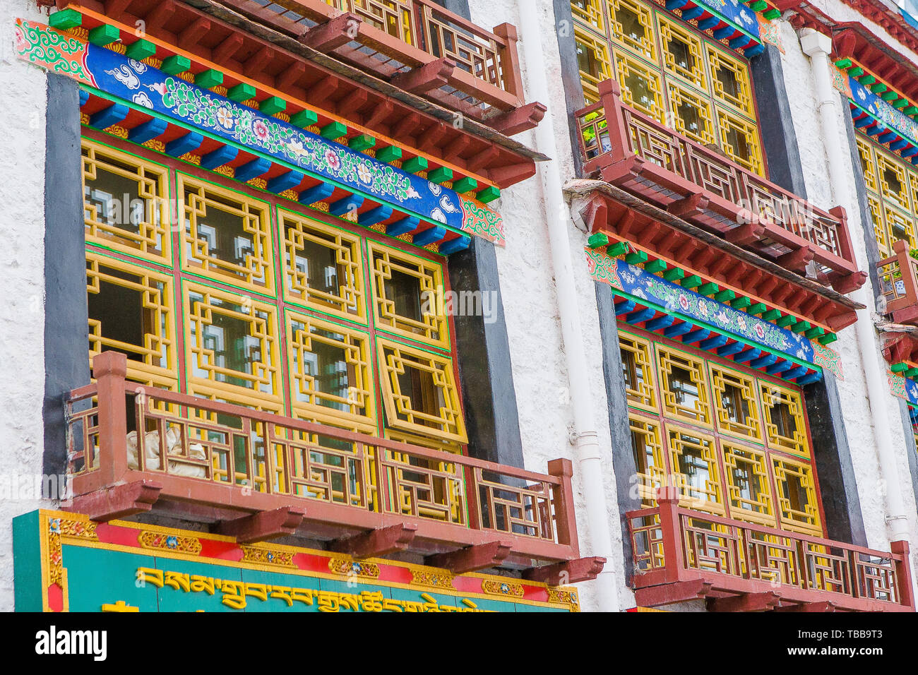 Traditional tibetan windows hi-res stock photography and images - Alamy