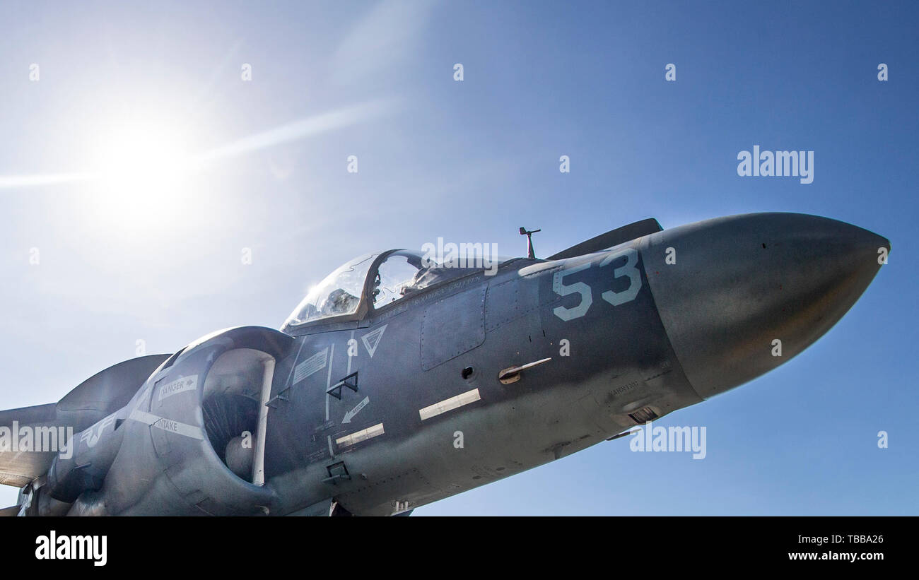 190528-M-EC058-0458 PACIFIC OCEAN (May 28, 2019) An AV-8B Harrier with ...