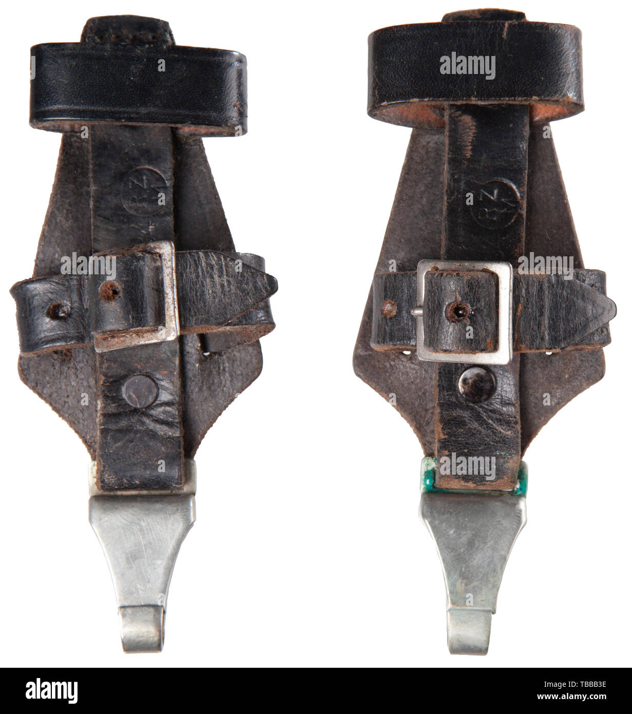 THE JOHN PEPERA COLLECTION, A Pair of SS Dagger Vertical Hangers ...