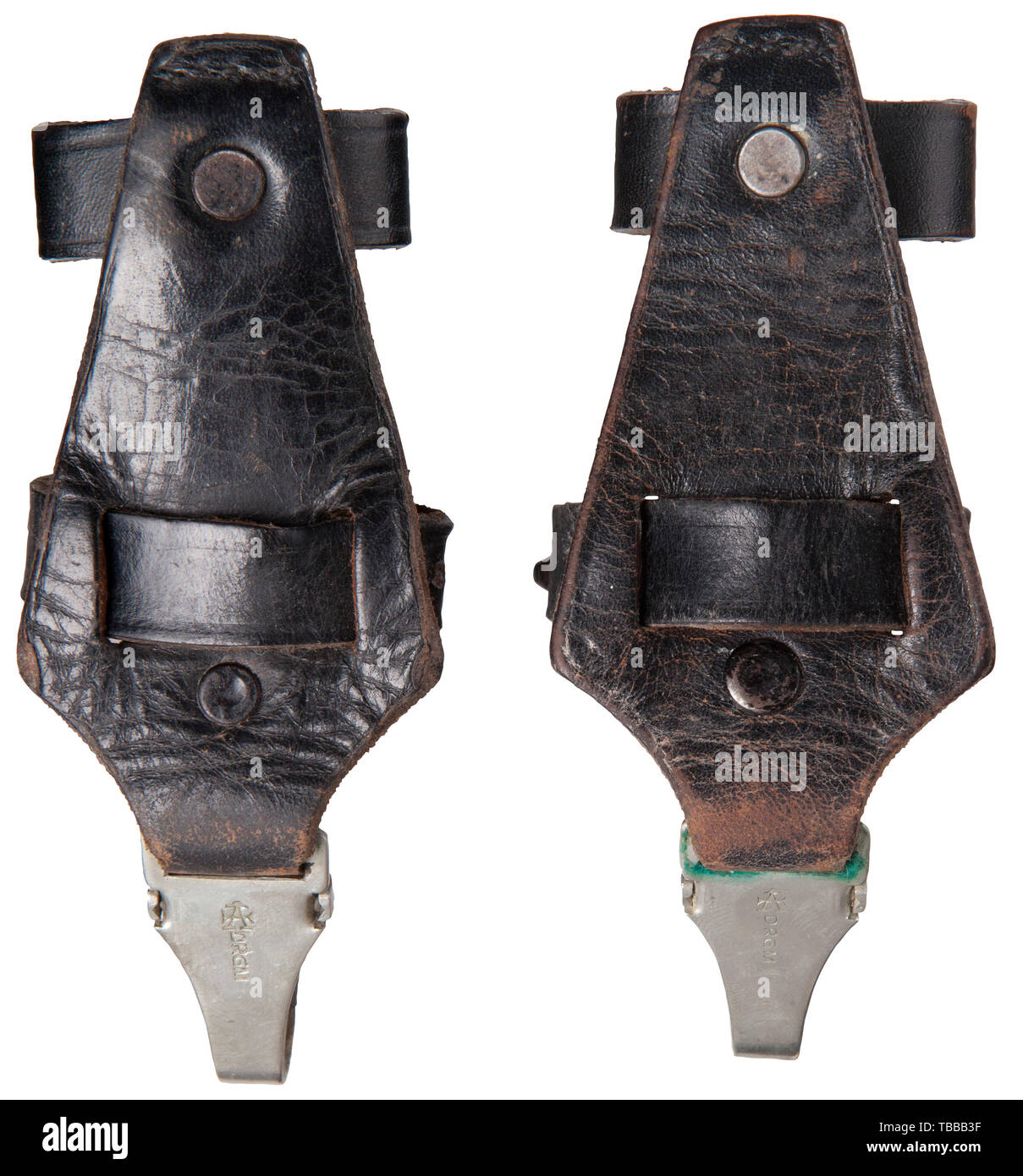 THE JOHN PEPERA COLLECTION, A Pair of SS Dagger Vertical Hangers ...