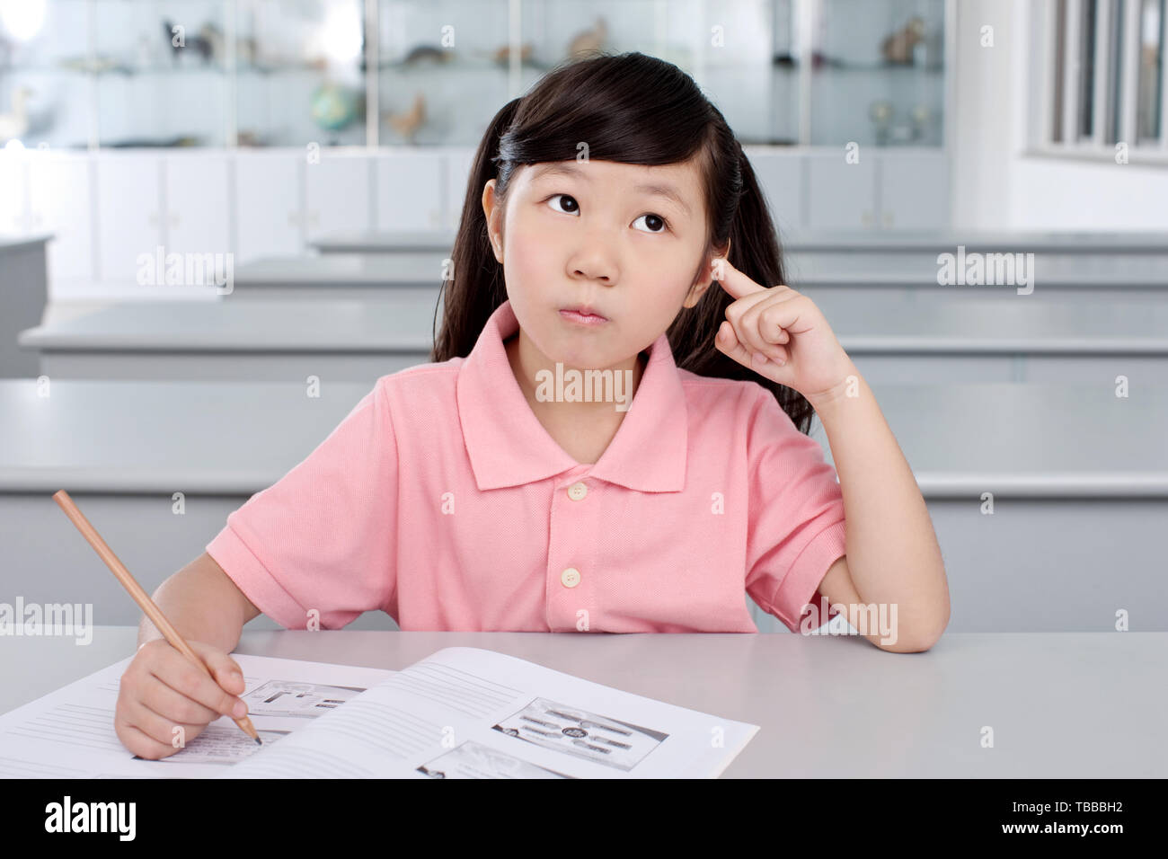 The life of primary school students at school Stock Photo - Alamy