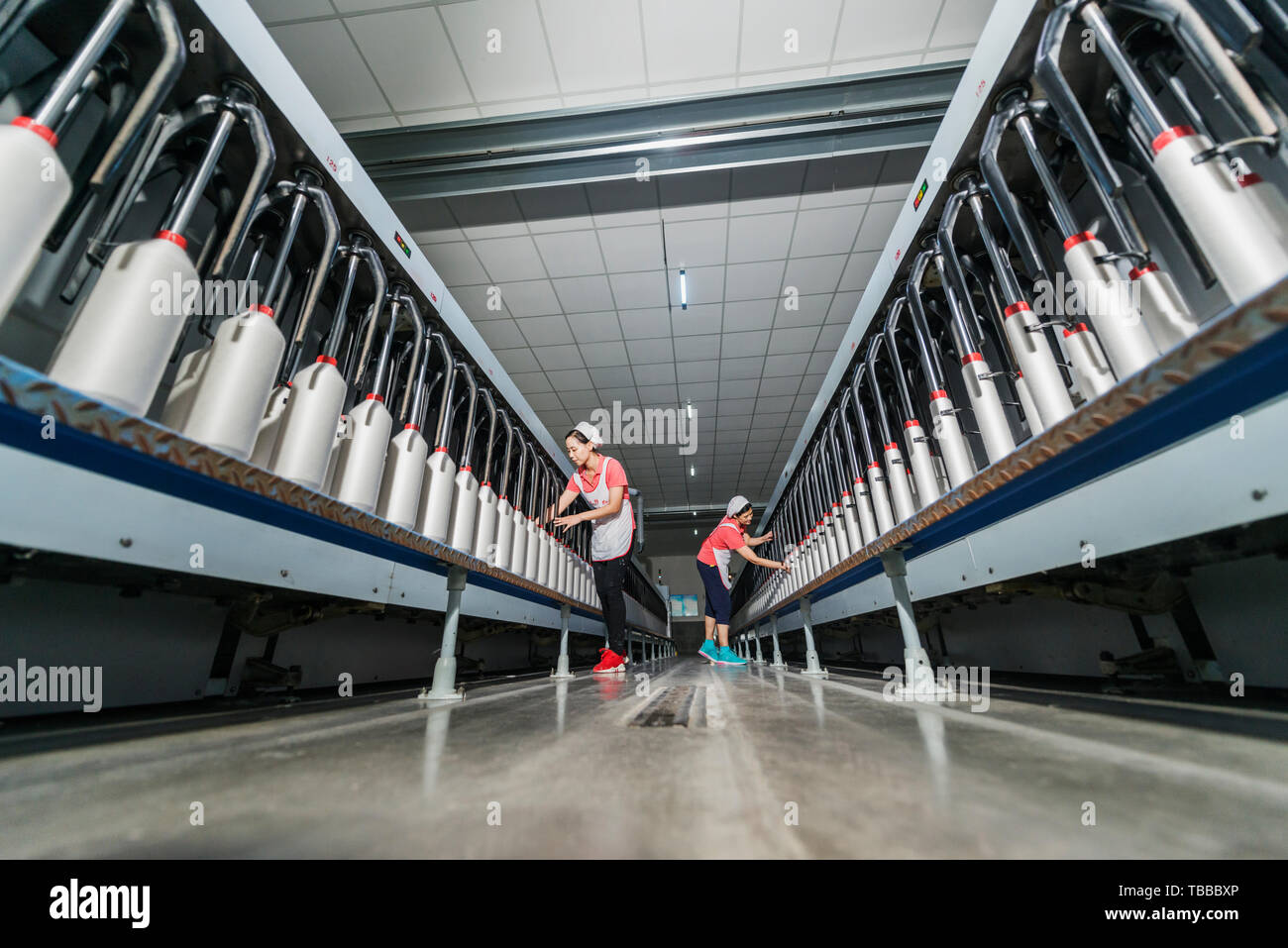 Textile factory hi-res stock photography and images - Alamy