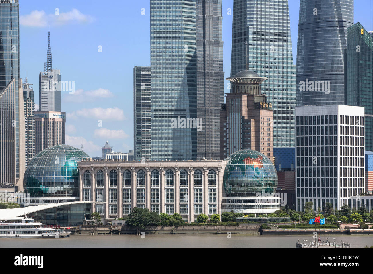 Shanghai international convention center hi-res stock photography and ...