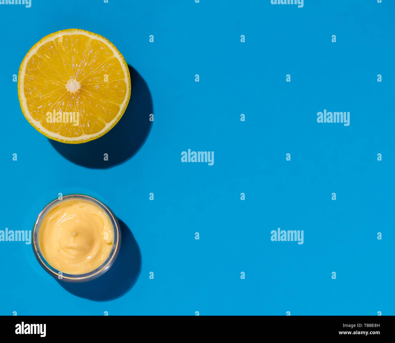 Ingredient bottle hi-res stock photography and images - Alamy