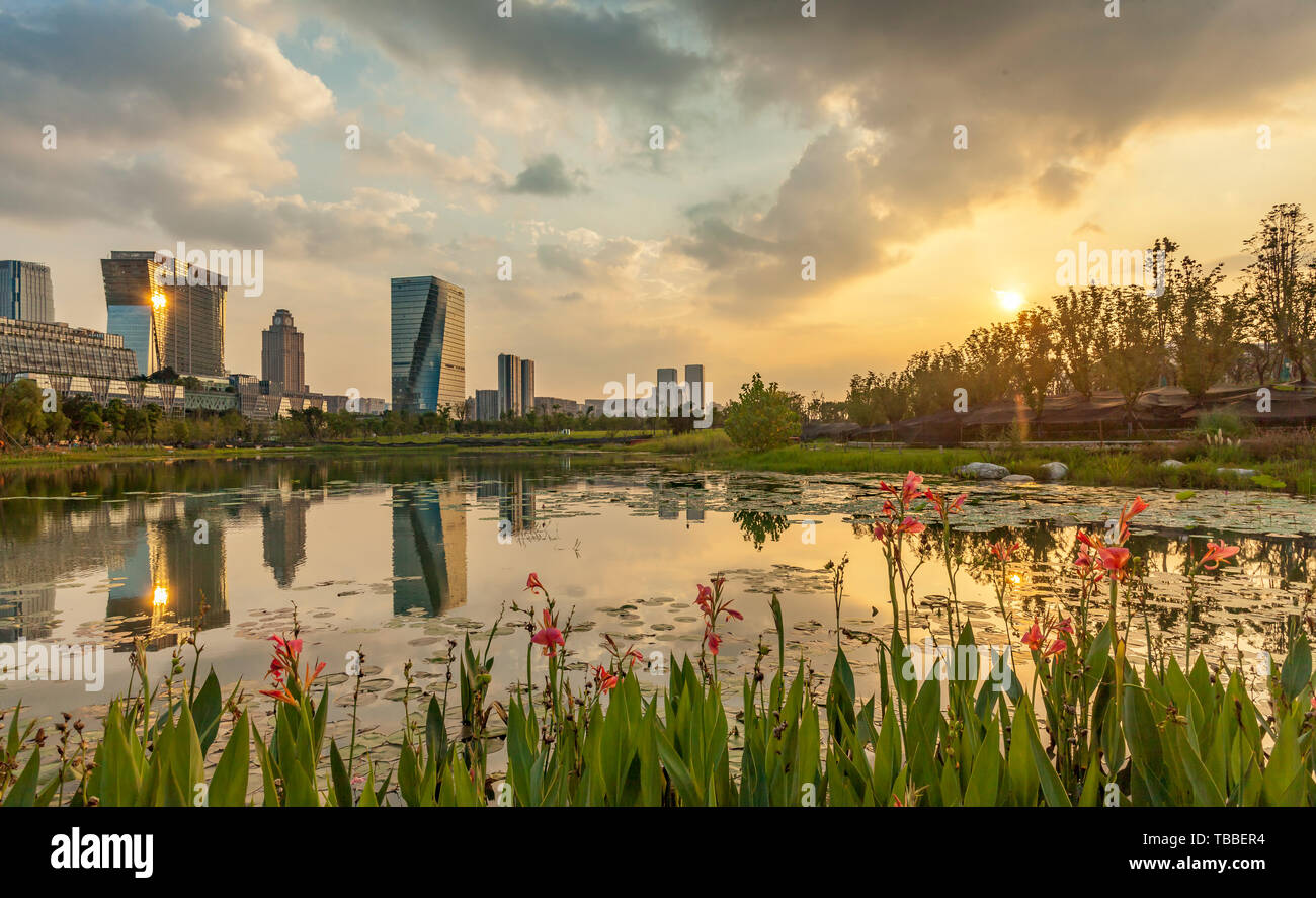 Evening in Guixi Park, Chengdu Stock Photo - Alamy