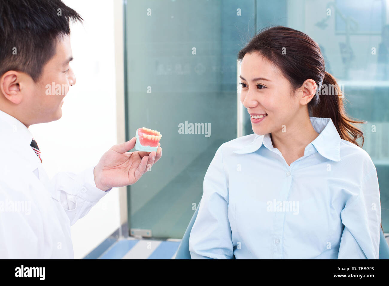 Oral examination in the clinic Stock Photo - Alamy
