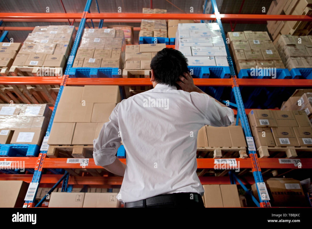 Rear of storage warehouse hi-res stock photography and images - Alamy