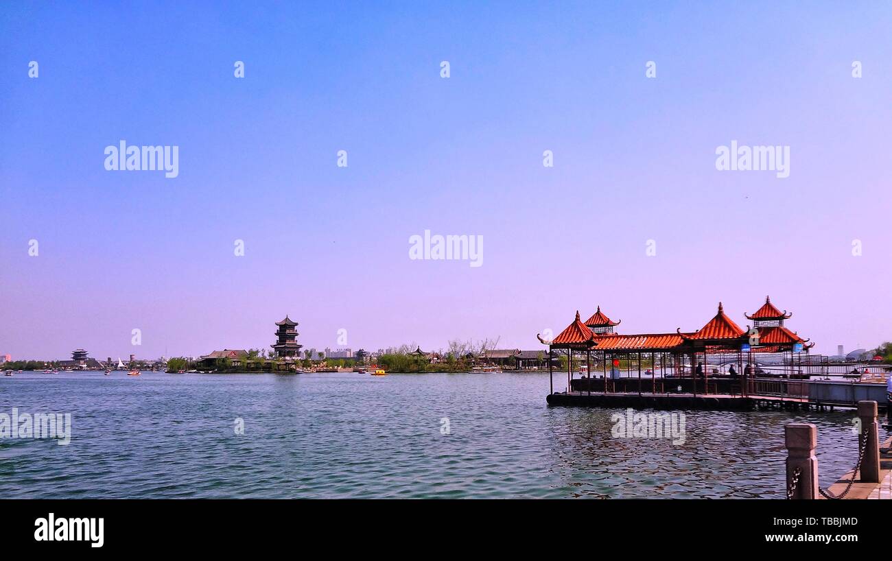 Dongping lake hi-res stock photography and images - Alamy
