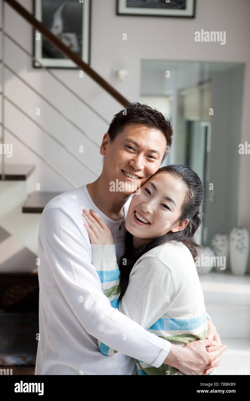 Figure happy couple face hi-res stock photography and images - Alamy