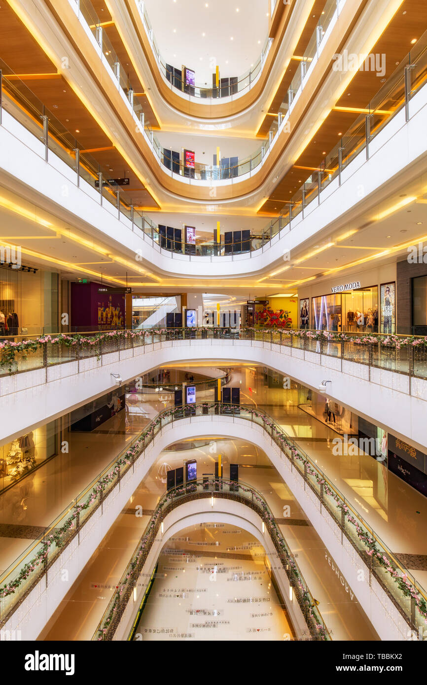 Subway buildings inside the fast modern steps hi-res stock photography ...