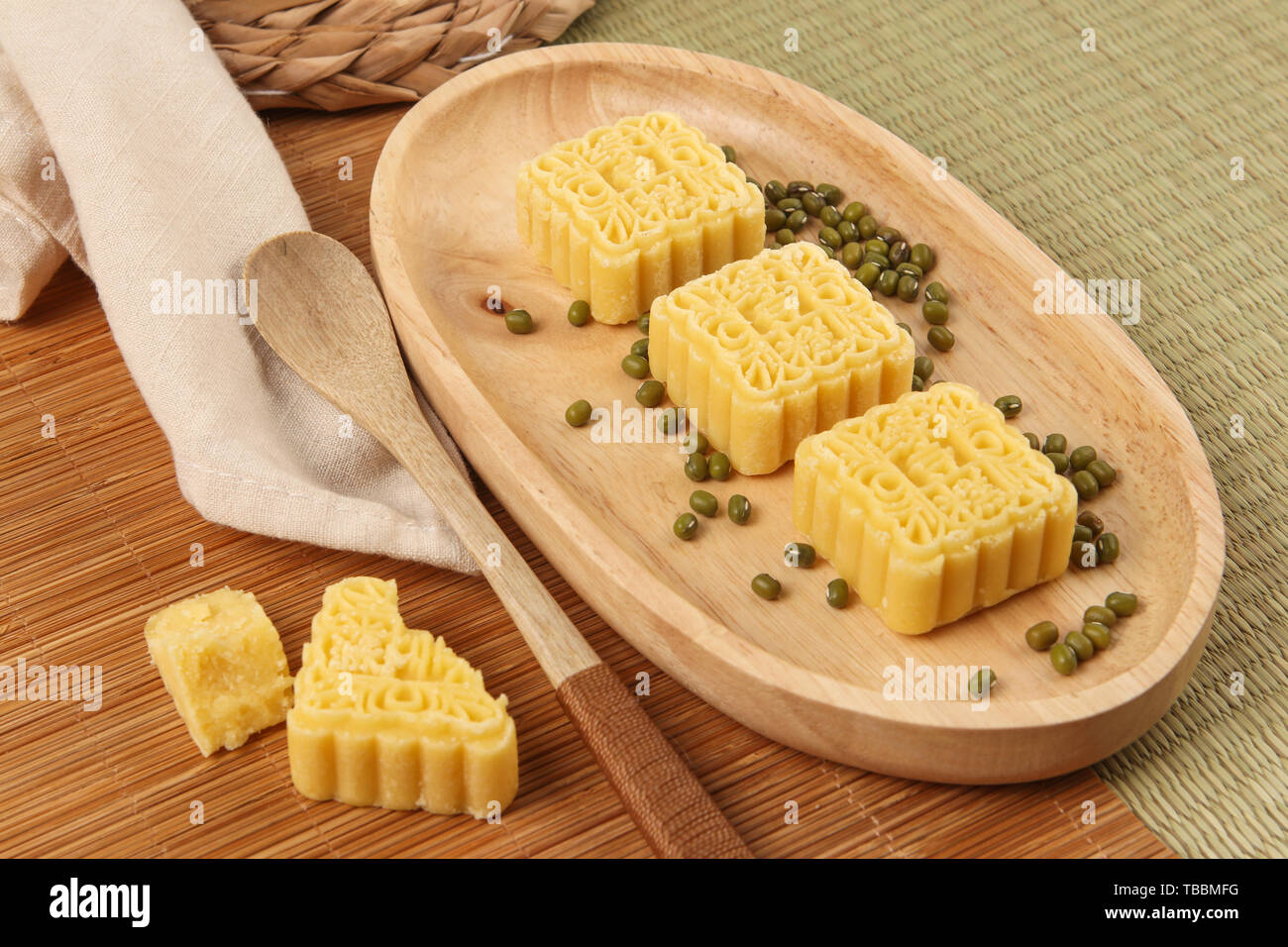 Traditional snack green bean cake Stock Photo - Alamy