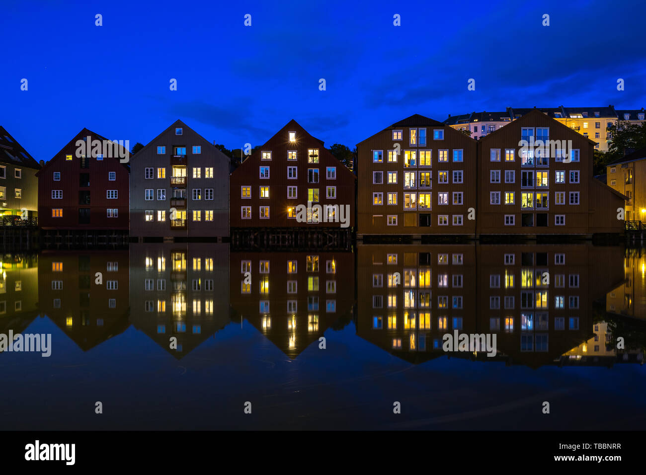 Old storehouses hi-res stock photography and images - Alamy