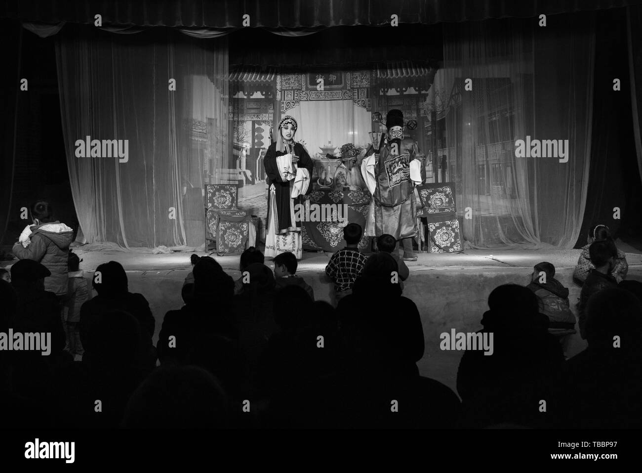 Children drama stage hi-res stock photography and images - Alamy