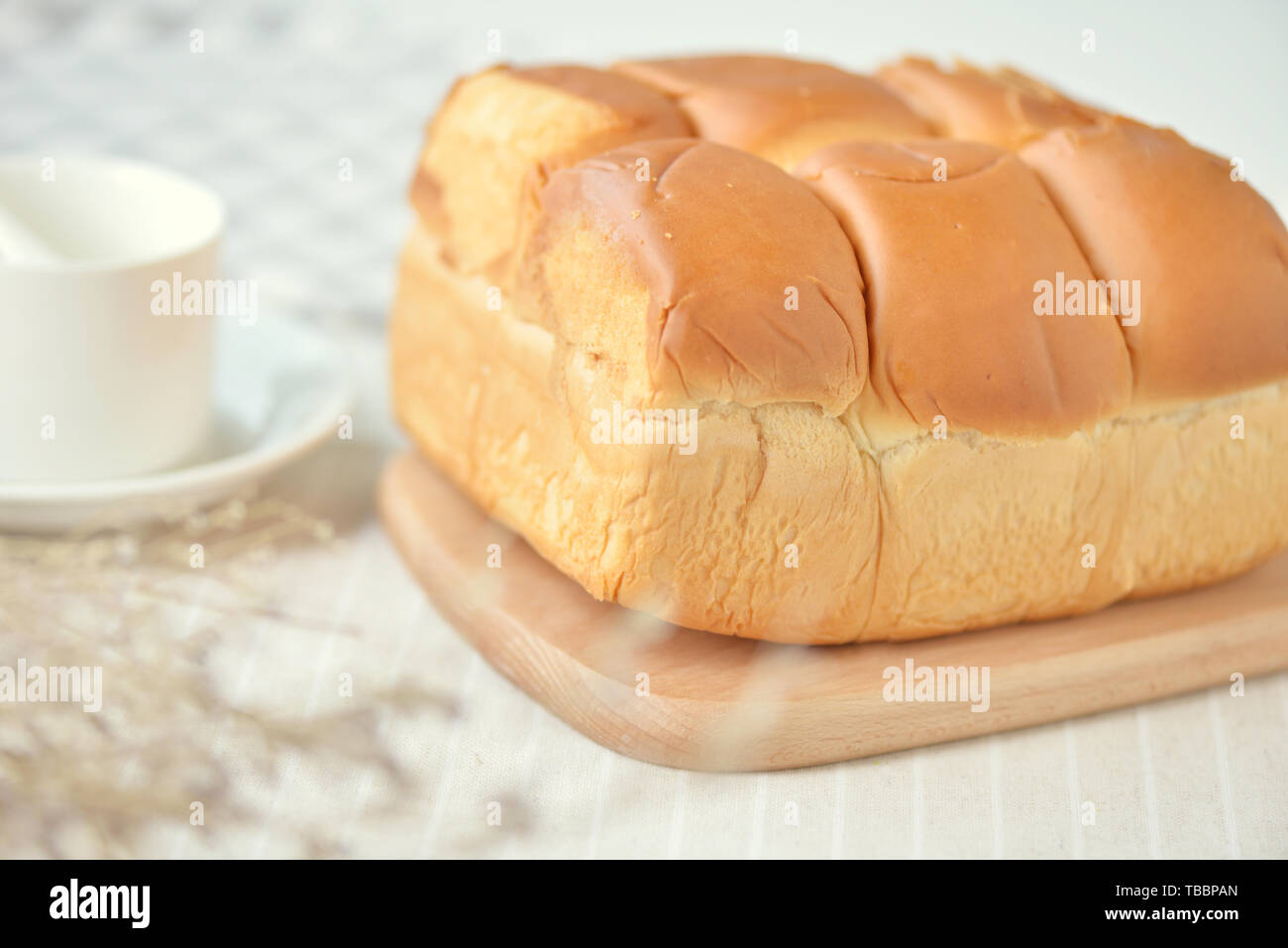 Bread, old bread Stock Photo - Alamy