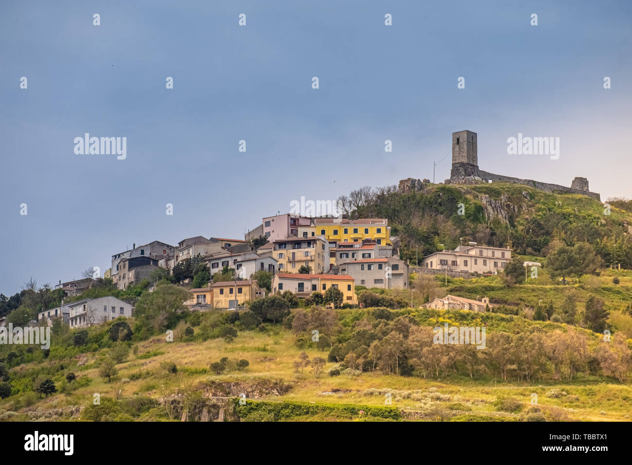 Osilo hi-res stock photography and images - Alamy