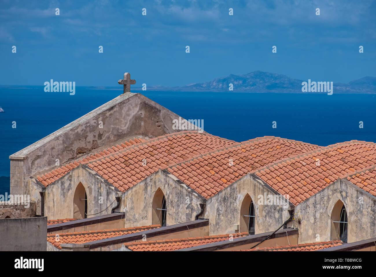 The charming hilltop village of Sorso, facing the Gulf of Asinara ...