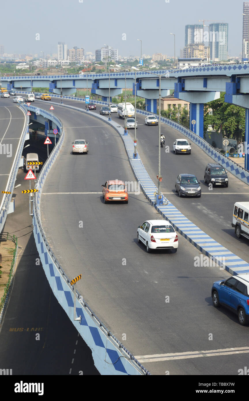 The maa flyover kolkata hi-res stock photography and images - Alamy