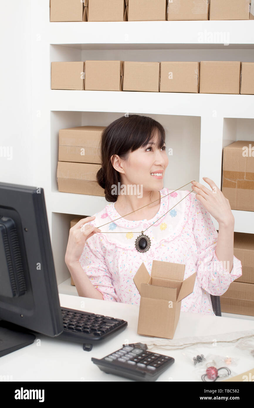 Investment confidence hi-res stock photography and images - Alamy