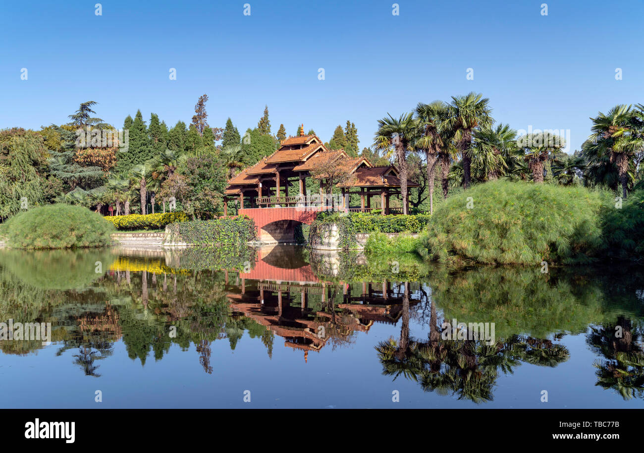 Dai village hi-res stock photography and images - Alamy