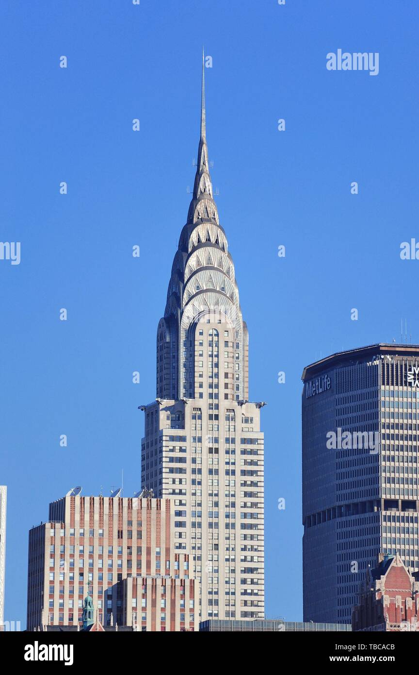 NEW YORK CITY, NY, USA - JUL 10: Chrysler Building in midtown Manhattan ...
