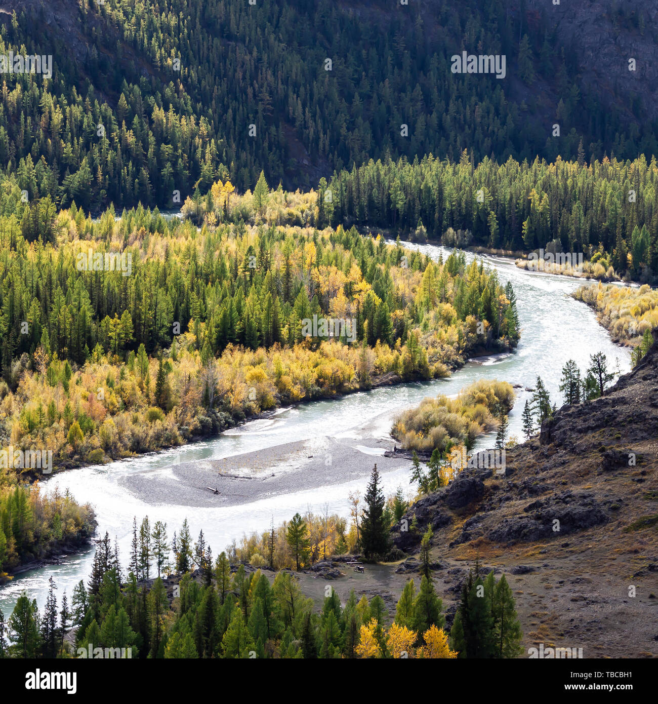 Bends stream in valley hi-res stock photography and images - Alamy