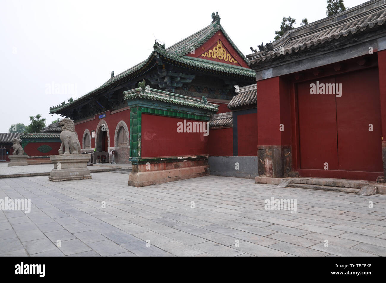Longxing Temple (Great Buddha Temple) in Zhengding, Shijiazhuang, Hebei ...