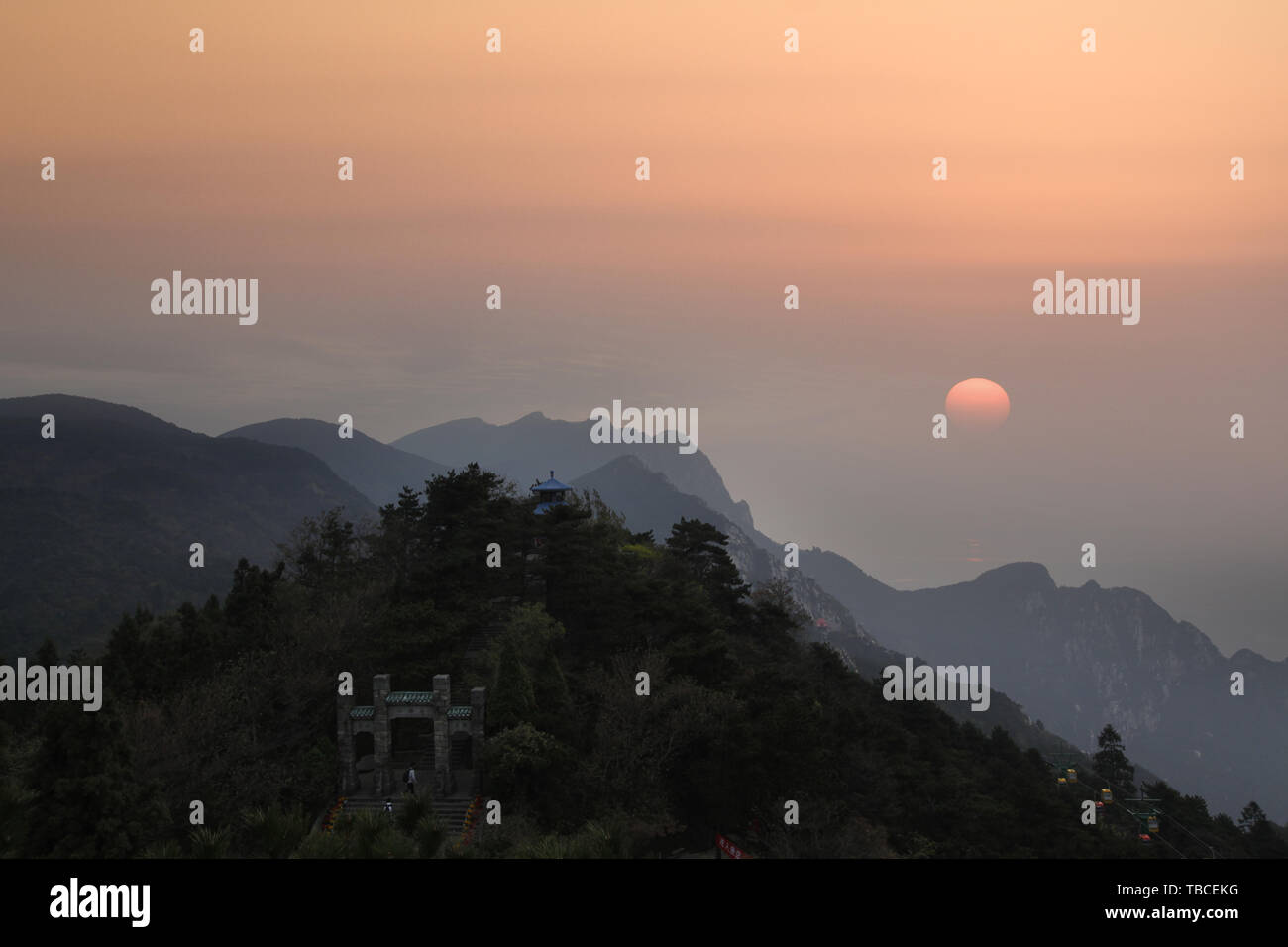 On Mount Lushan Stock Photo - Alamy