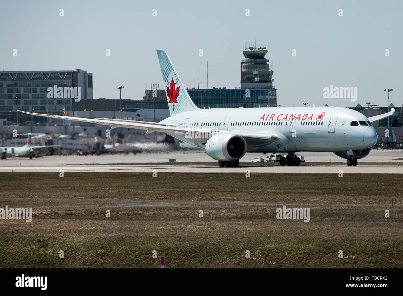 Air canada 787 dreamliner hi-res stock photography and images - Alamy