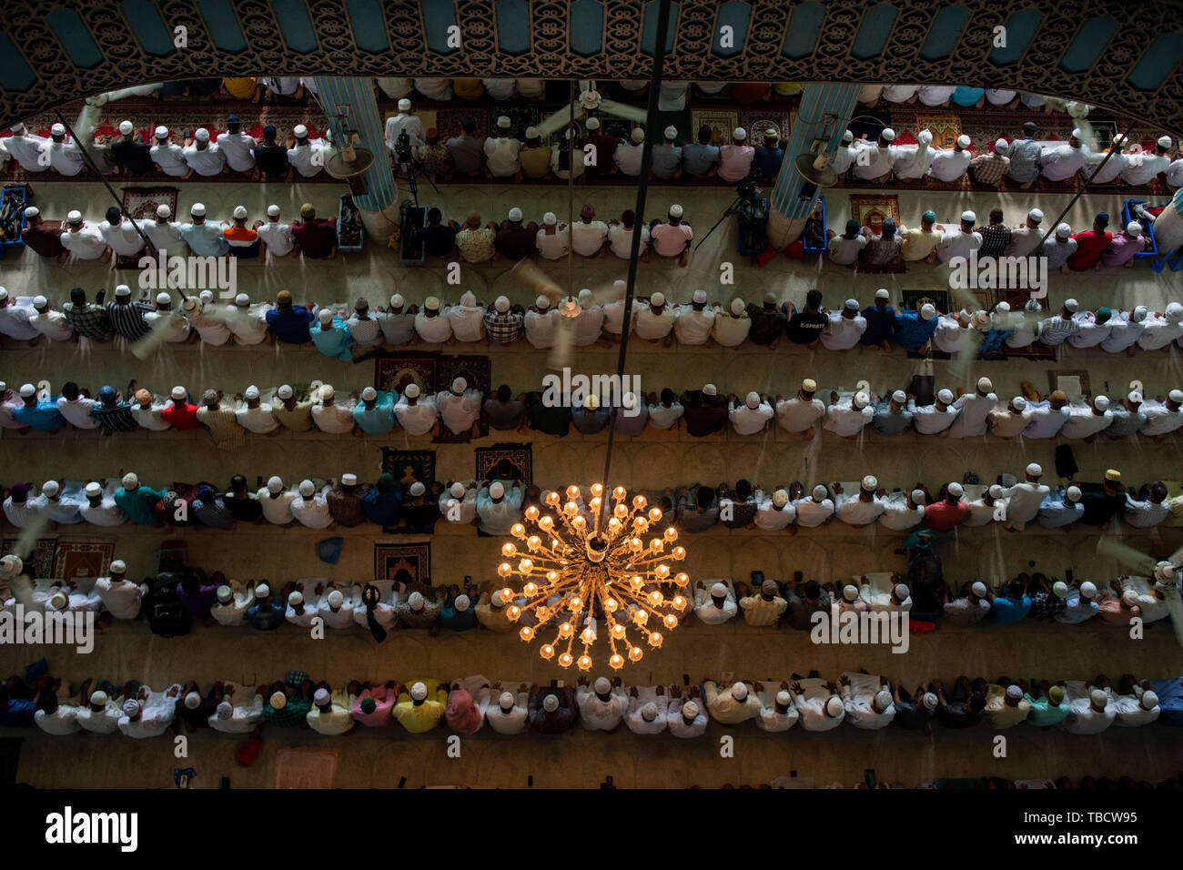 Muslims are seen praying during the last Jummah prayers of the holy ...
