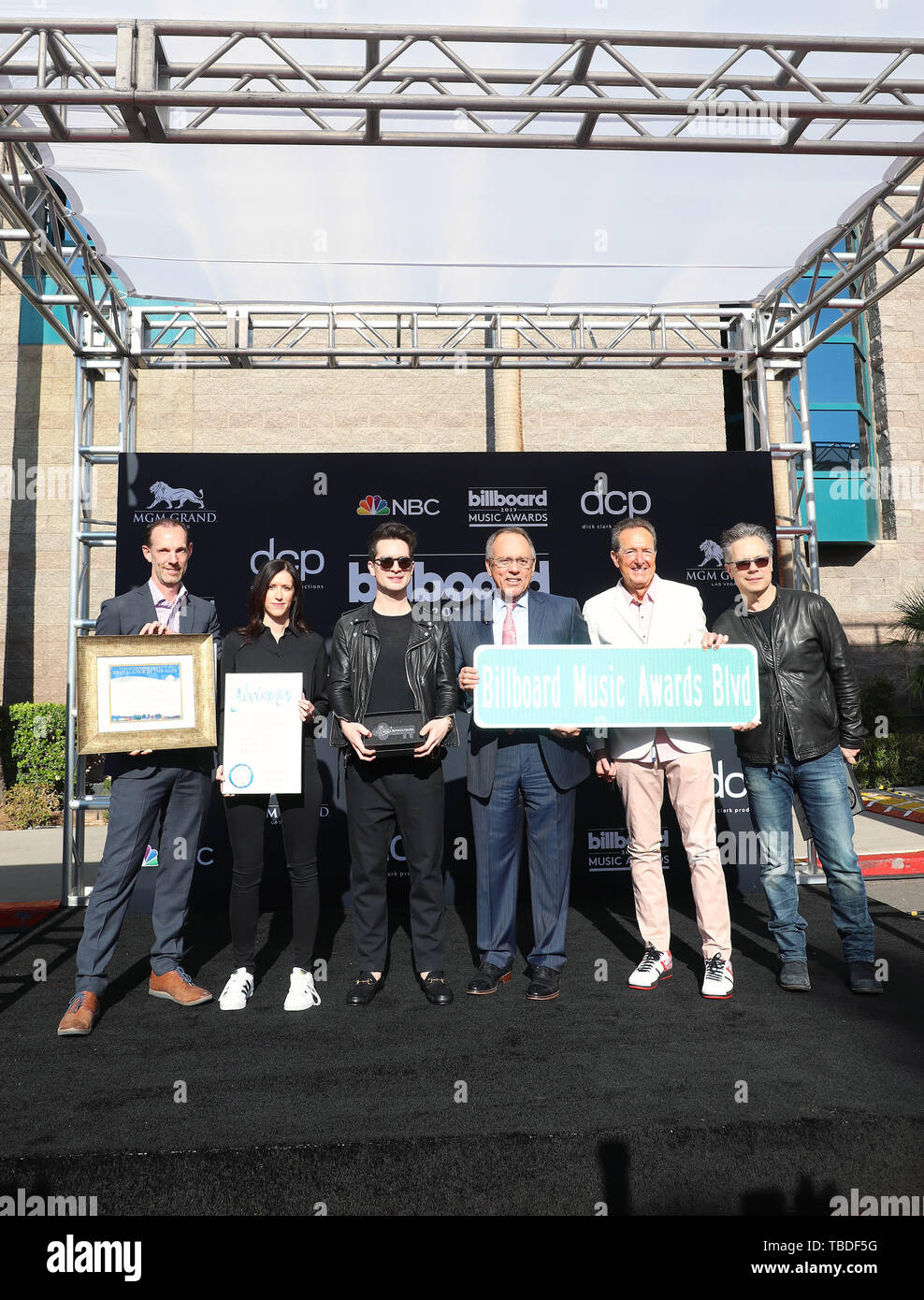 Panic! At The Disco lead singer Brendon Urie is honored with a key to ...