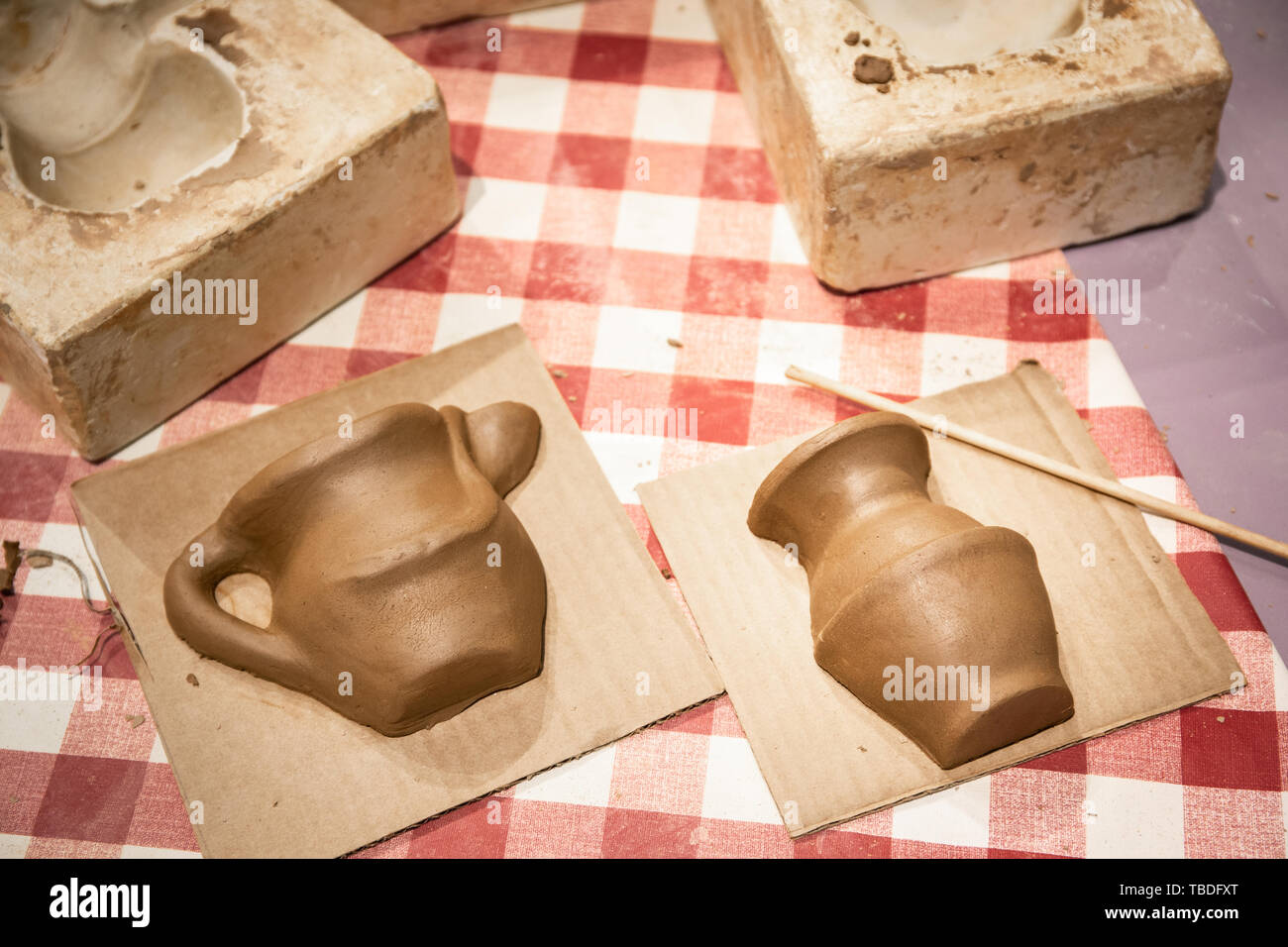 Craftsmanship plaster hi-res stock photography and images - Alamy