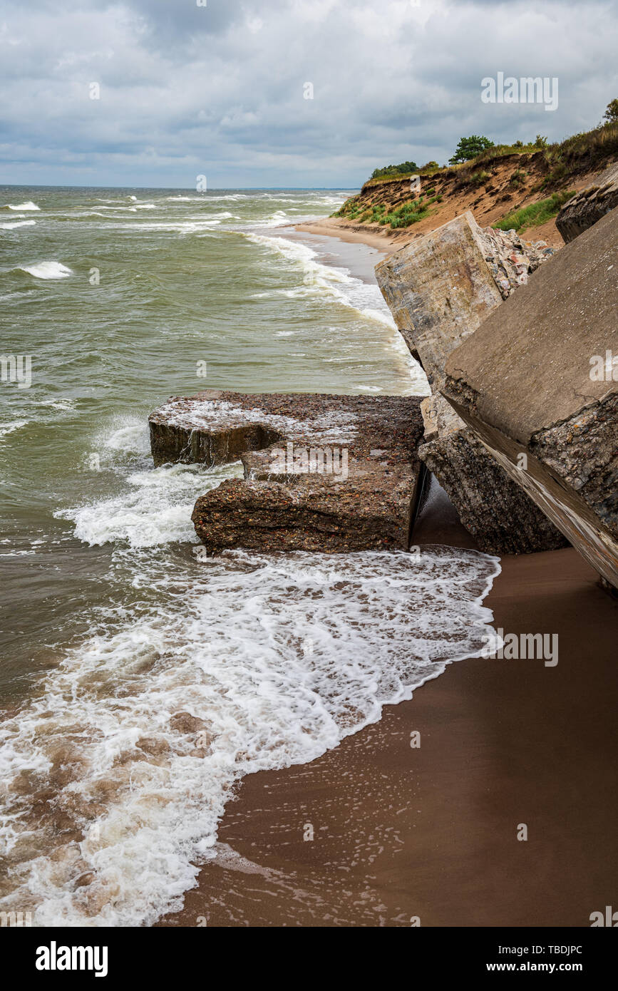 storm on the rocky sea beach with high waves and dramatic sky Stock ...