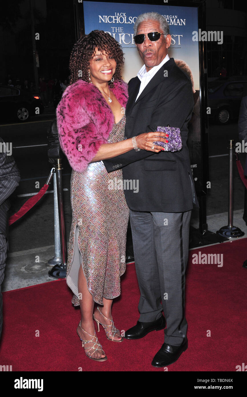 LOS ANGELES, CA. December 16, 2007: Morgan Freeman & Beverly Todd at ...
