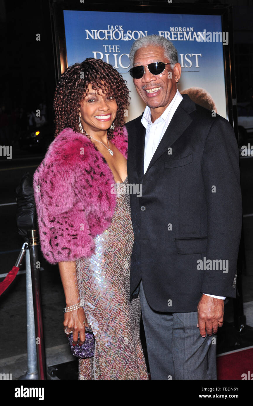 LOS ANGELES, CA. December 16, 2007: Morgan Freeman & Beverly Todd at ...
